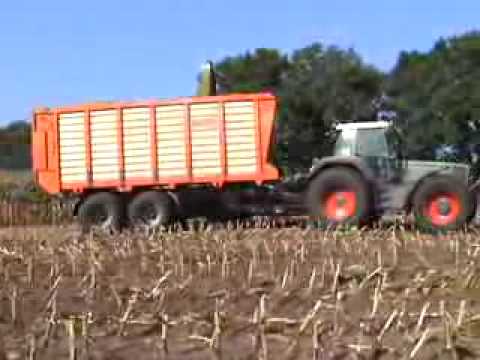 Claas Jaguar 70 SF Maishäcksler - YouTube