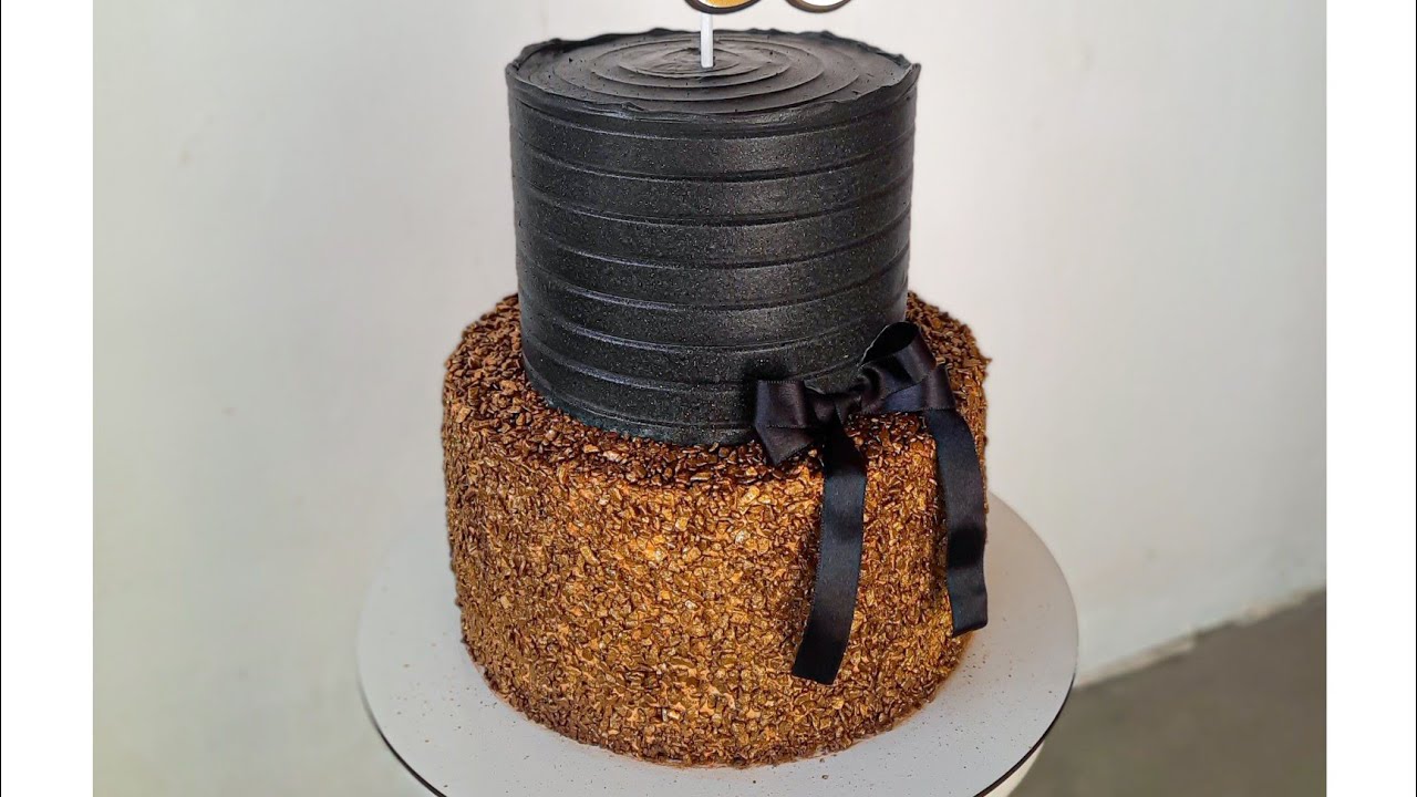 BOLO 2 ANDARES - 30 ANOS | BOLO DE REPENTE 30 | BOLO PRETO E DOURADO ...