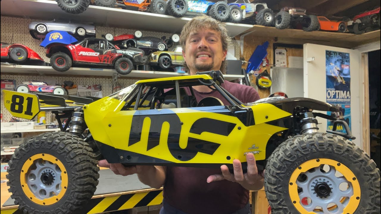 Giant petrol Rc car big problem - live wrenching - YouTube