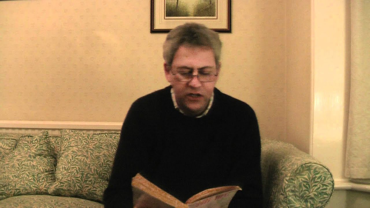 Storytelling Superstar Tim Waller-Davies reads the BFG - YouTube