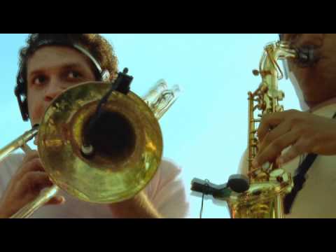 Medley Swingueira:Desafio/Carrinho de Mão/Mexe, Mexe Mainha - Babado Novo