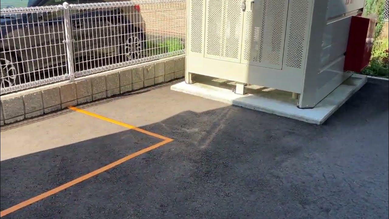 【ニリーン】LIBTH新町WEST【バイク駐車場】 - YouTube