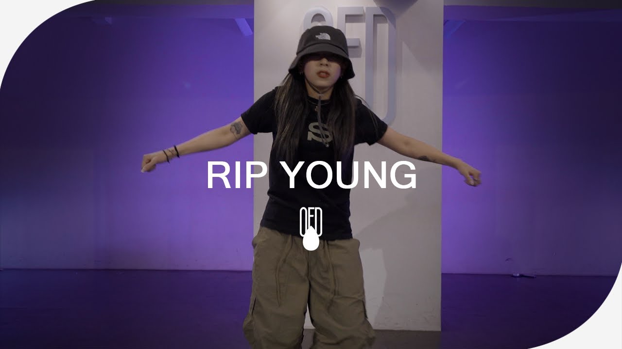 Isaiah Rashad - RIP Young | HEROIN (Choreography) - YouTube