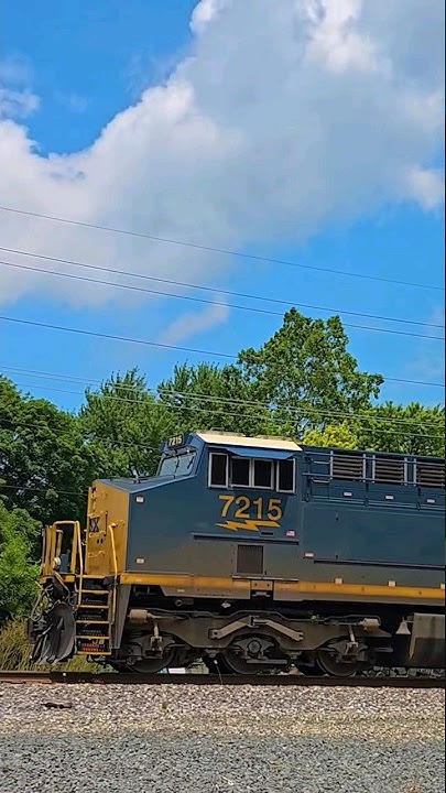 CSX 7215 - YouTube