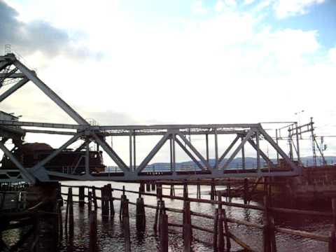 Cargonet El14 electric locomotive crossing the "Skansen bru" bridge ...