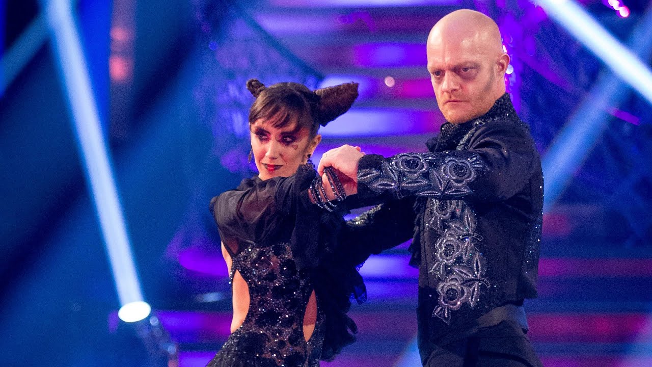 Jake Wood & Janette Manrara Paso Doble to ‘Black Betty’ - Strictly Come ...