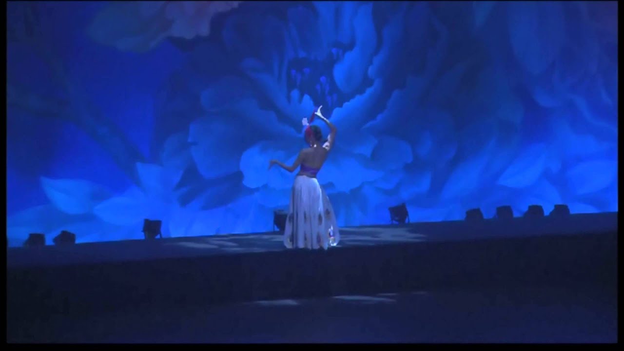 Ming Dynasty: Dai Tribal Dance - YouTube