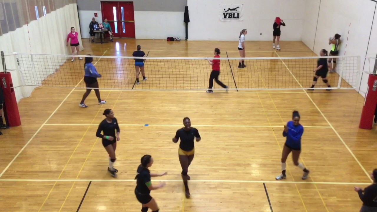 Dec 10, 2016 - Women's Volleyball - Last Minute Smash vs Mix and Match ...