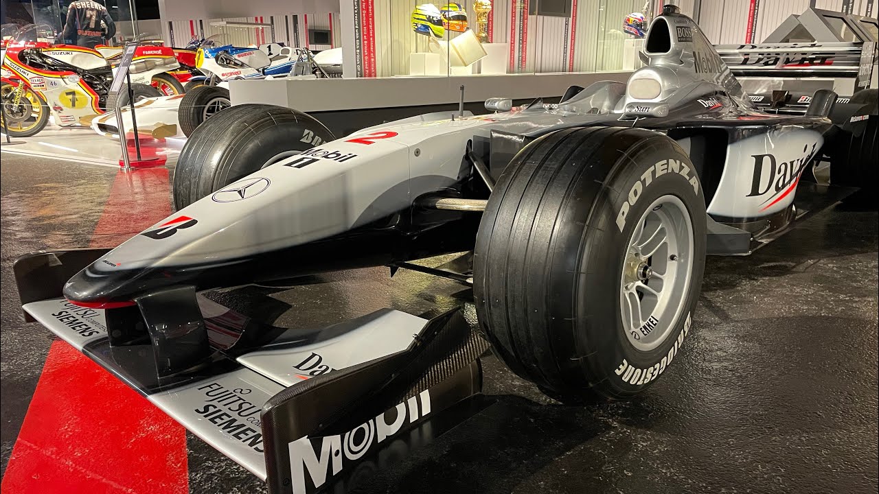 Close up look at the McLaren MP4/15 Formula One car - YouTube