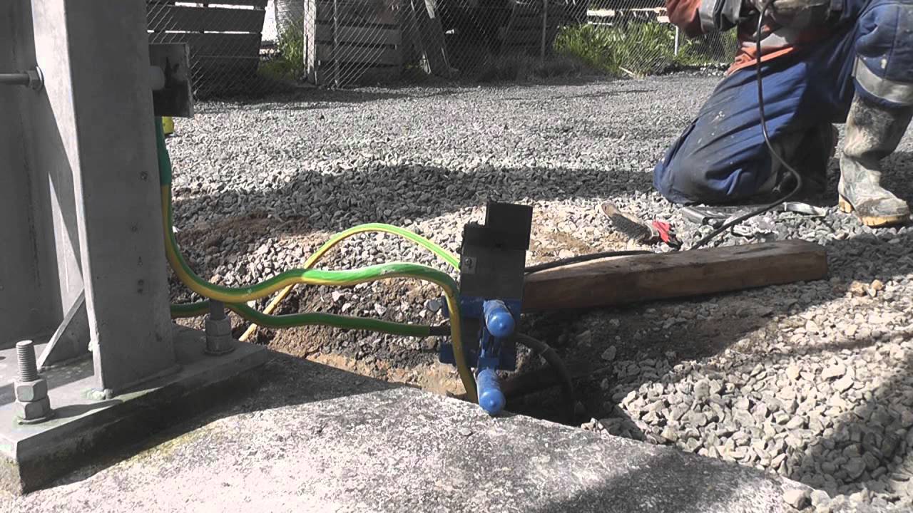 Cadwelding Earth Cables - YouTube