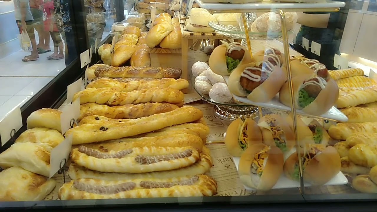 Farley bakery bintulu - YouTube