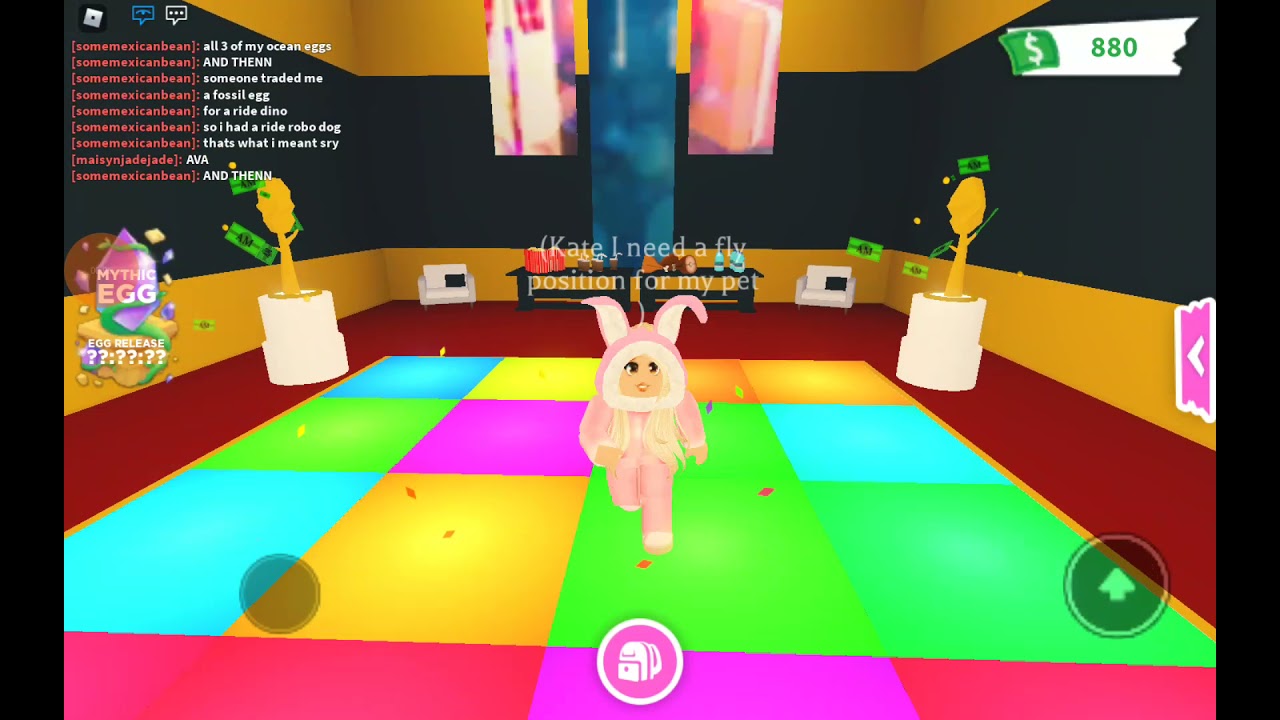 TOUR OF VIP ROOM IN ADOPT ME! - YouTube