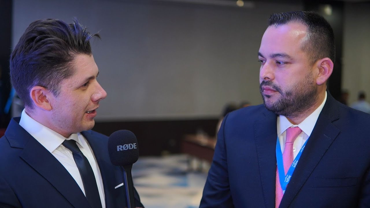 Entrevista al viceministro Edwin Palma. Todas las voces en el Colegio ...