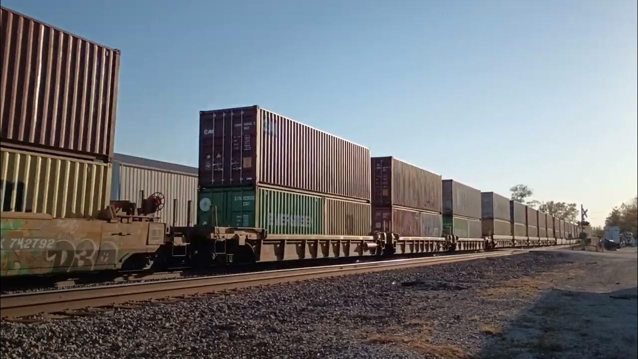 BNSF 8340 leads a fast intermodal with a double Rear DPU! - YouTube