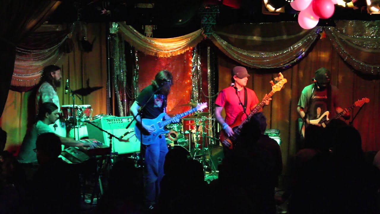 Thinner Teed - Funky Mustard - YouTube