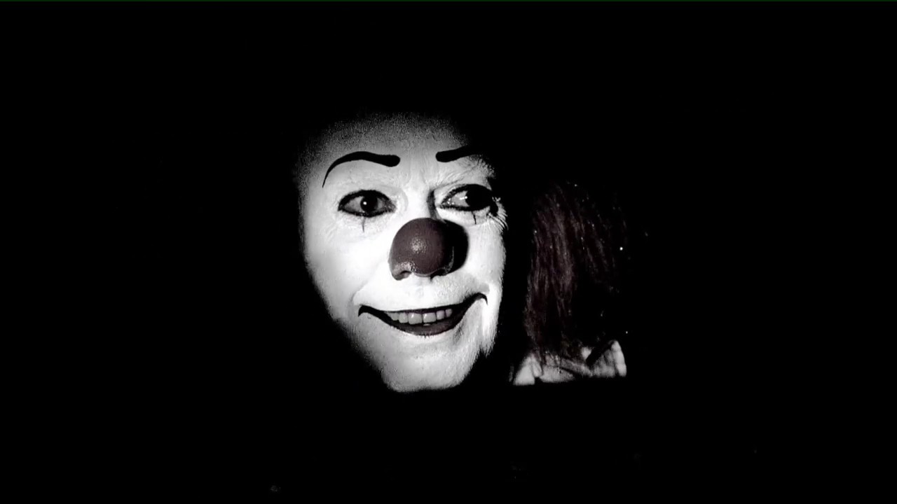 IT - Georgie scene w/ original soundtrack - YouTube