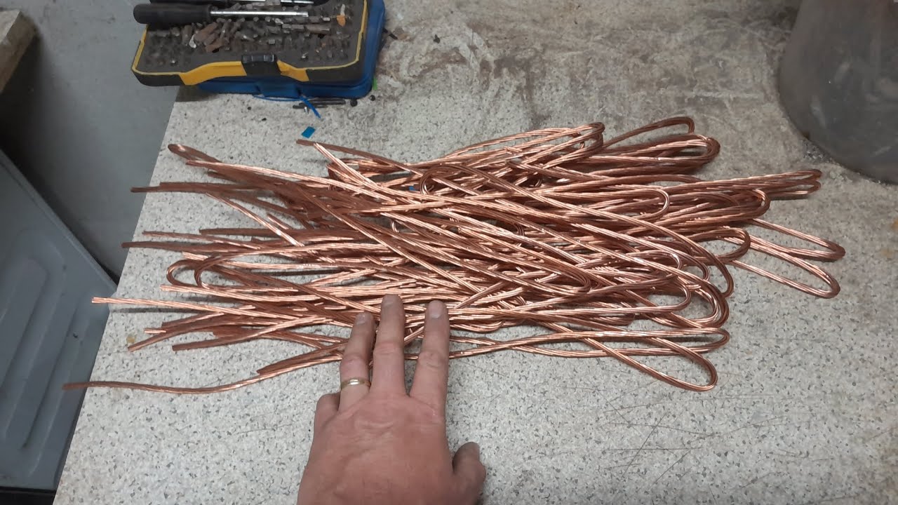 Stripping good copper good money - YouTube