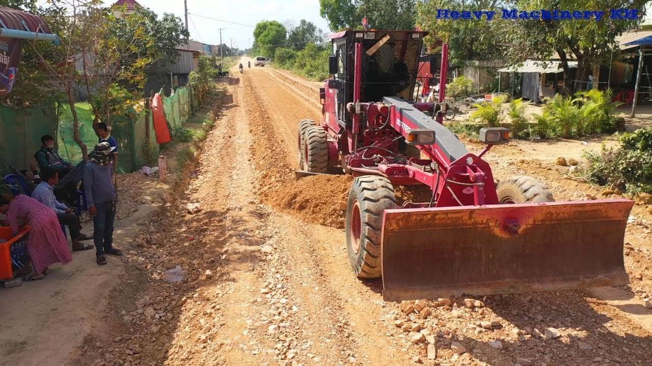 Skill Operator Motor Grader MATADOR Grading Limestone Mix Water Build ...