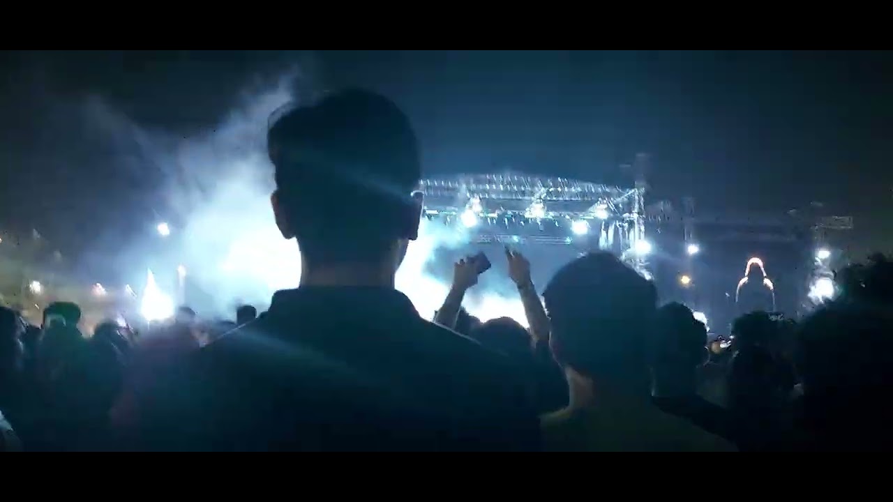 Sing Me To Sleep Alan Walker World Tour Phantom PIK 2 - YouTube