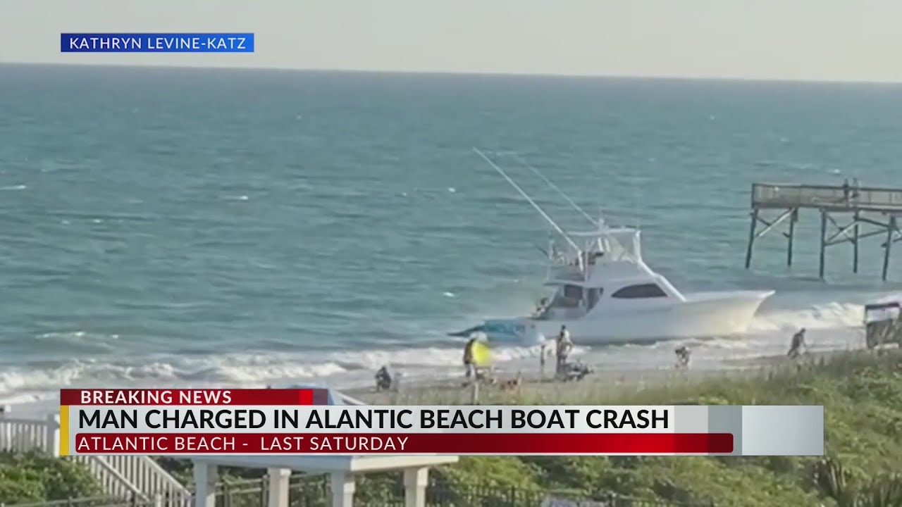 Boat Runs Aground Atlantic Beach