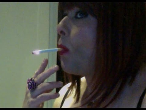 Smoking a Superkings Blue short clip HD audio - YouTube