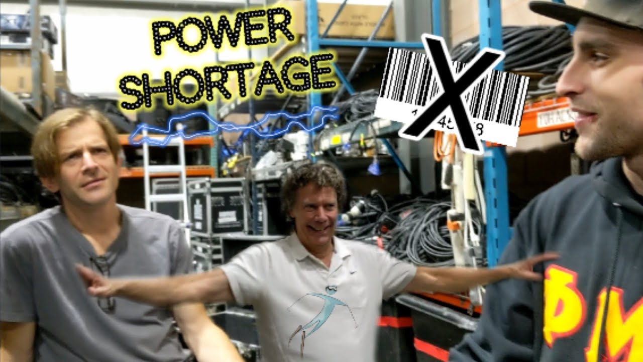 s8e12 Prepping for Halloween Terror Event | Cable Shortage at Shop ...