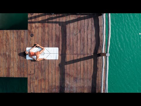 A natural Flow | Fer Morales for Liforme White Magic - YouTube