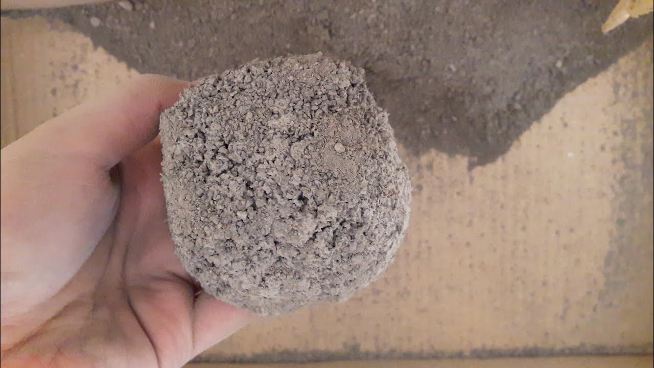 Gritty stuff crumbling in BOX....satisfying cruching play at end ...