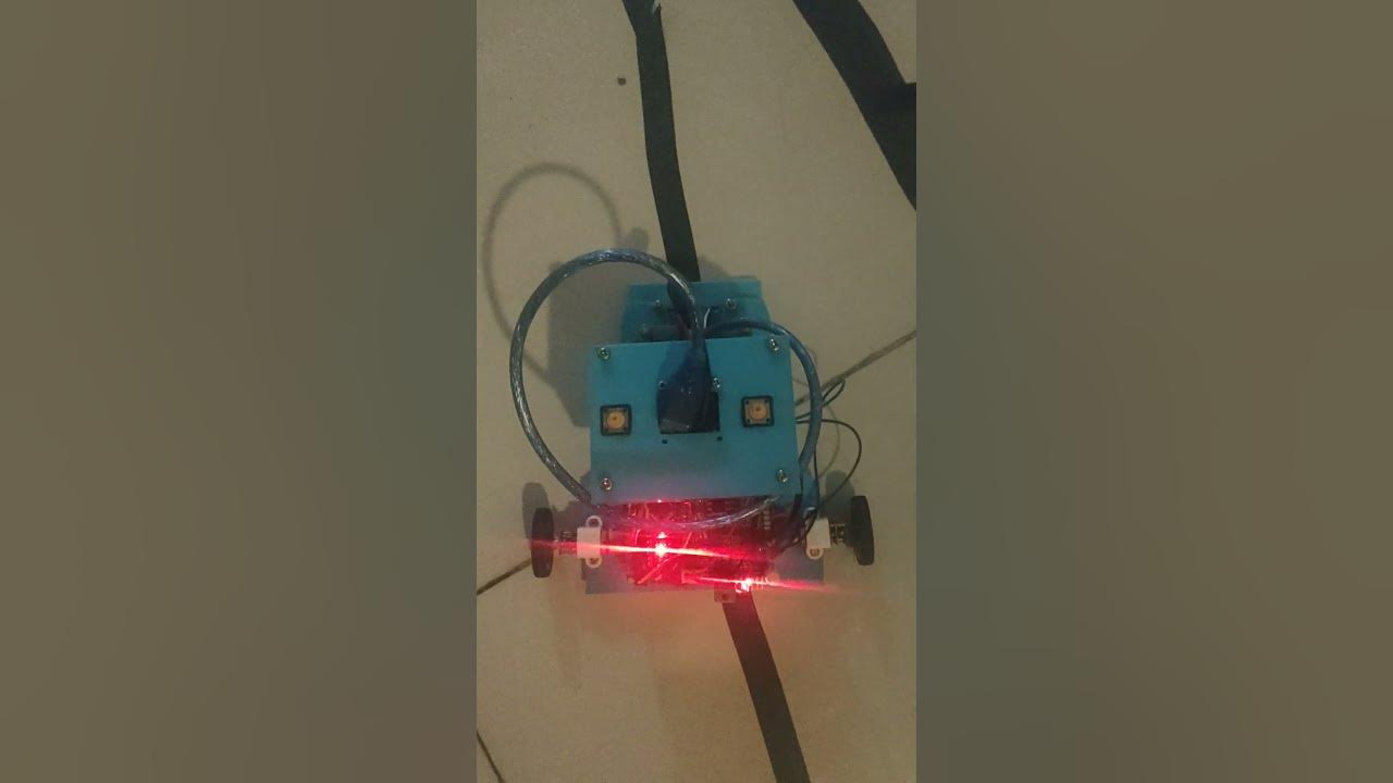 QTR8A PID Car-Follow Line Arduino Nano - YouTube