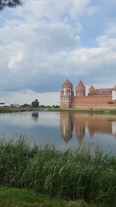 Walk without words... - YouTube