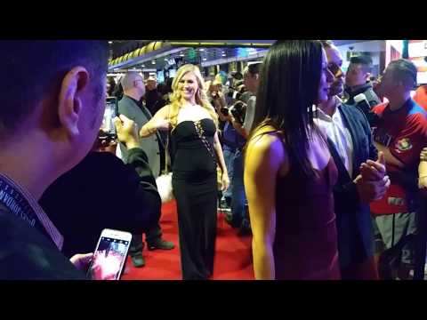 AVN AWARDS 2018 Red Carpet feat. Cassie Dorian del Isla Summer Day Jennifer White Avi Love Jason Luv
