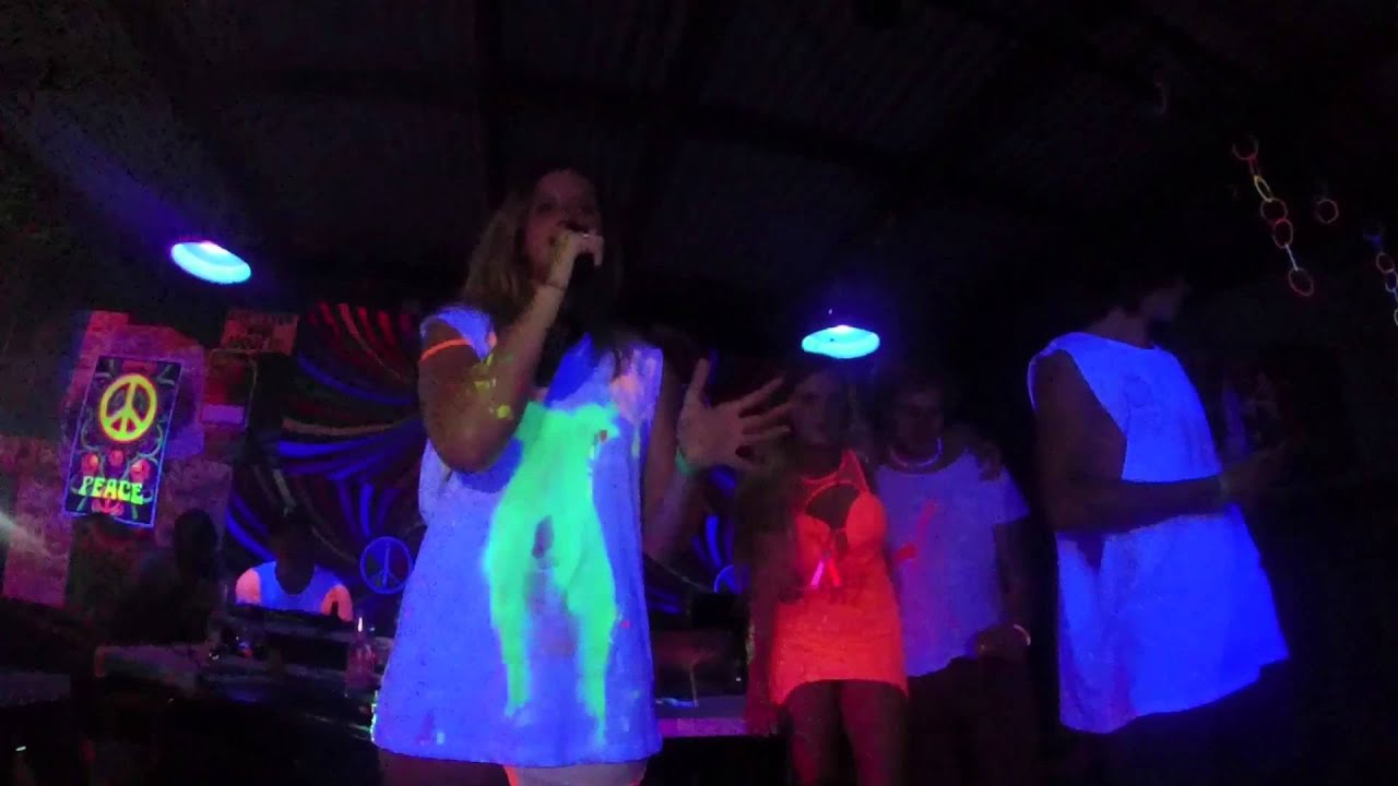 Tams 18th Fluorescent Party!! - YouTube