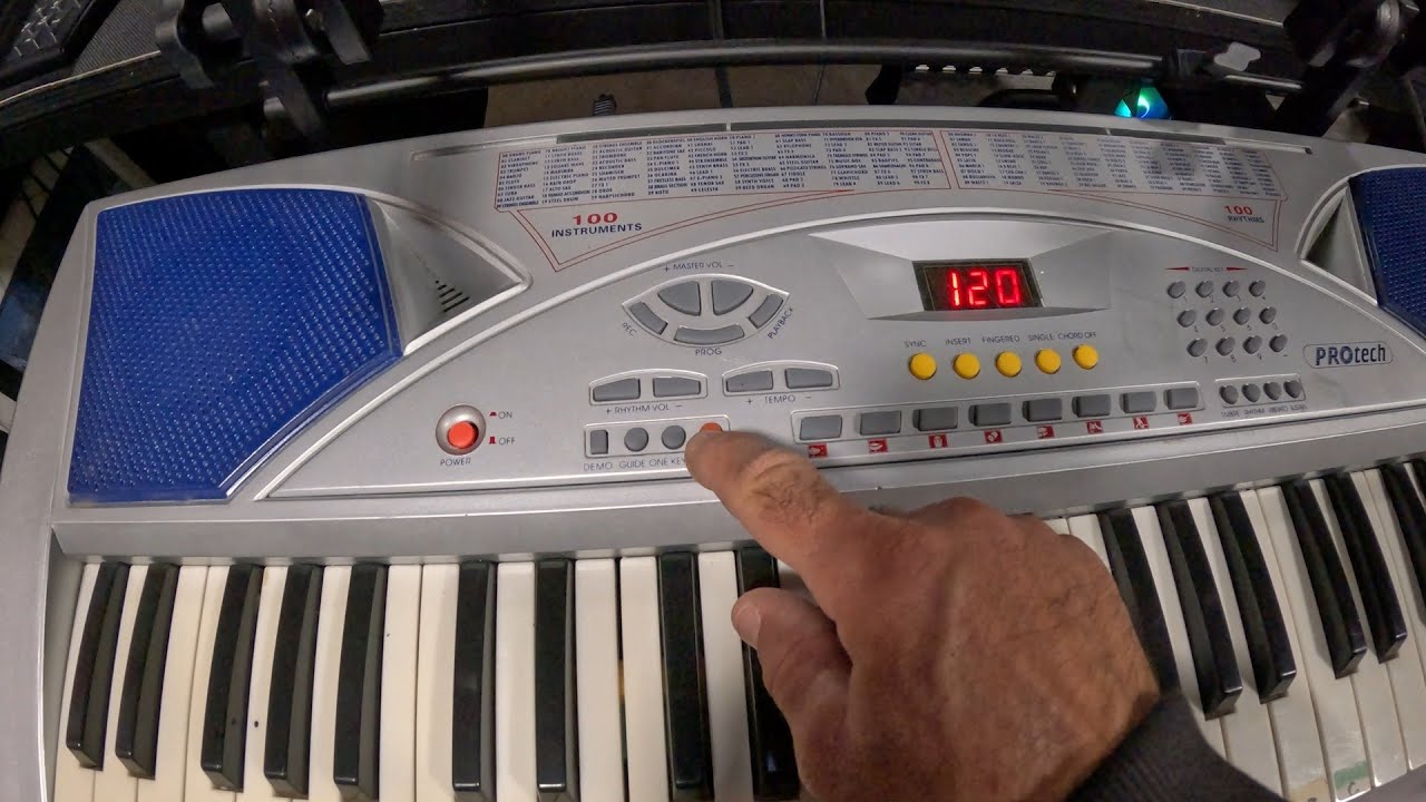 Protech keyboard, it is a toy, but .. - YouTube
