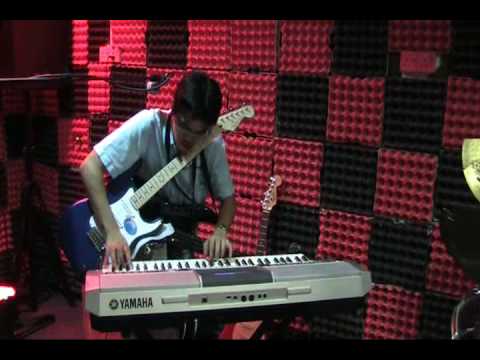 Music Malaysia - Johnny B Goode (Bass, Guitar, Keyboard & Sax in one ...
