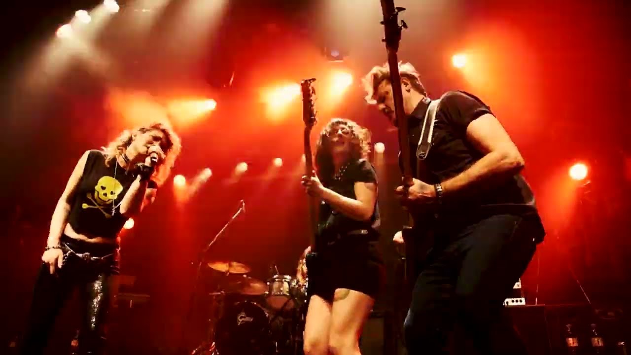 Led Ladies - Rock and Roll - (Led Zeppelin cover) - YouTube