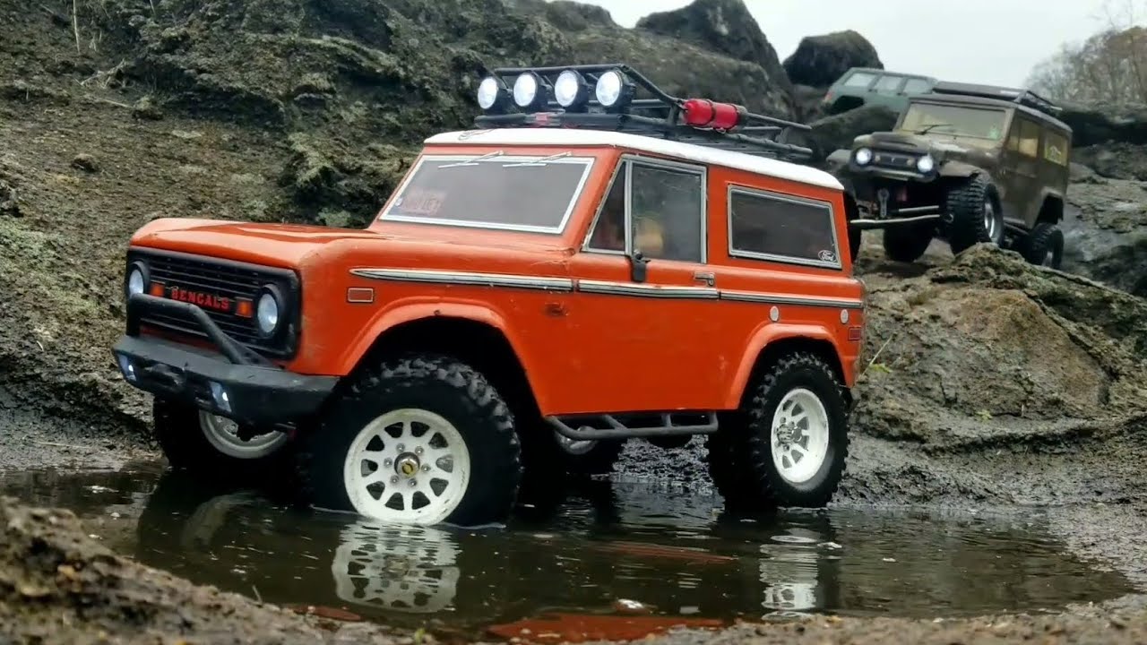 Rc rock crawling on the moon!🌚 - YouTube