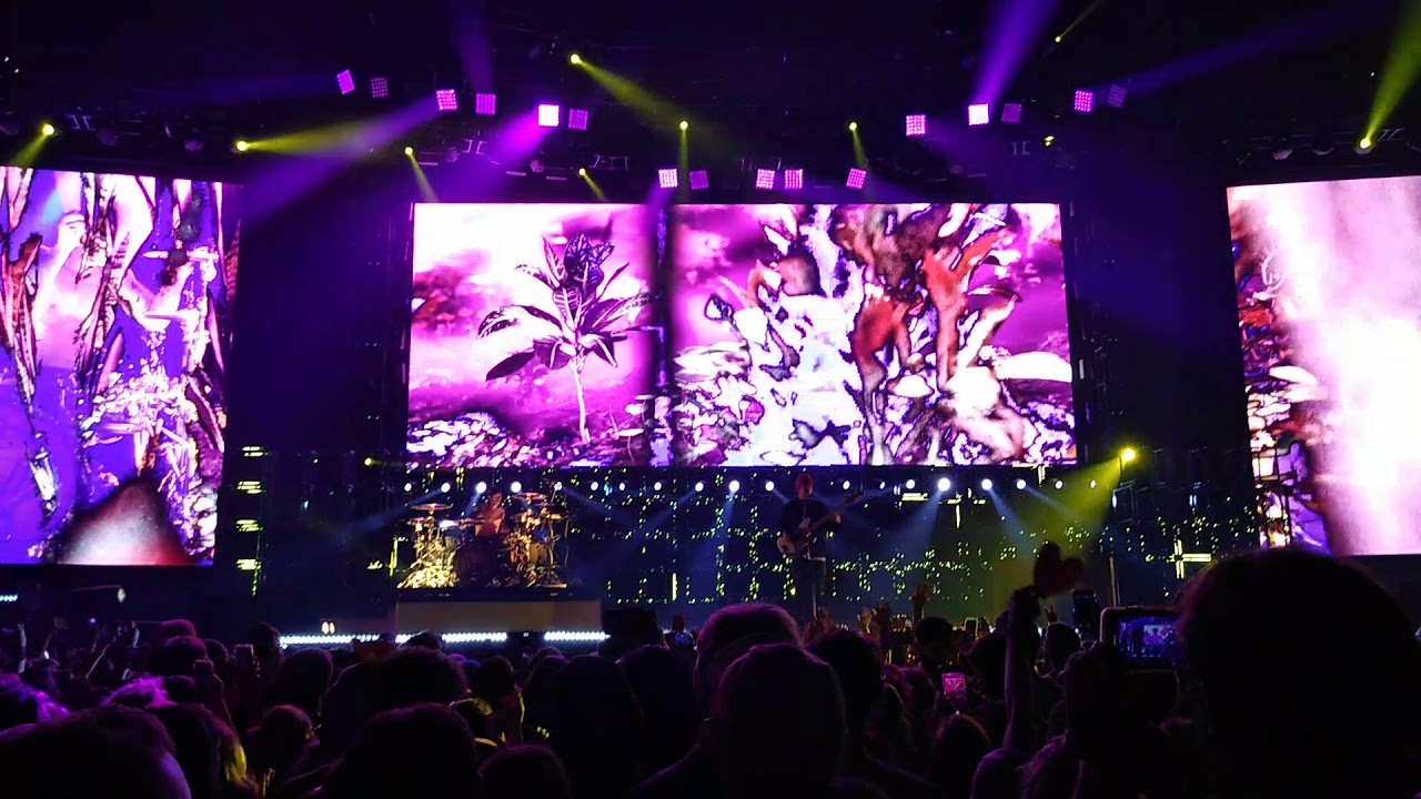 24 - 21P BANDITO INDY 2019 - Twenty One Pilots - CUT MY LIP - YouTube