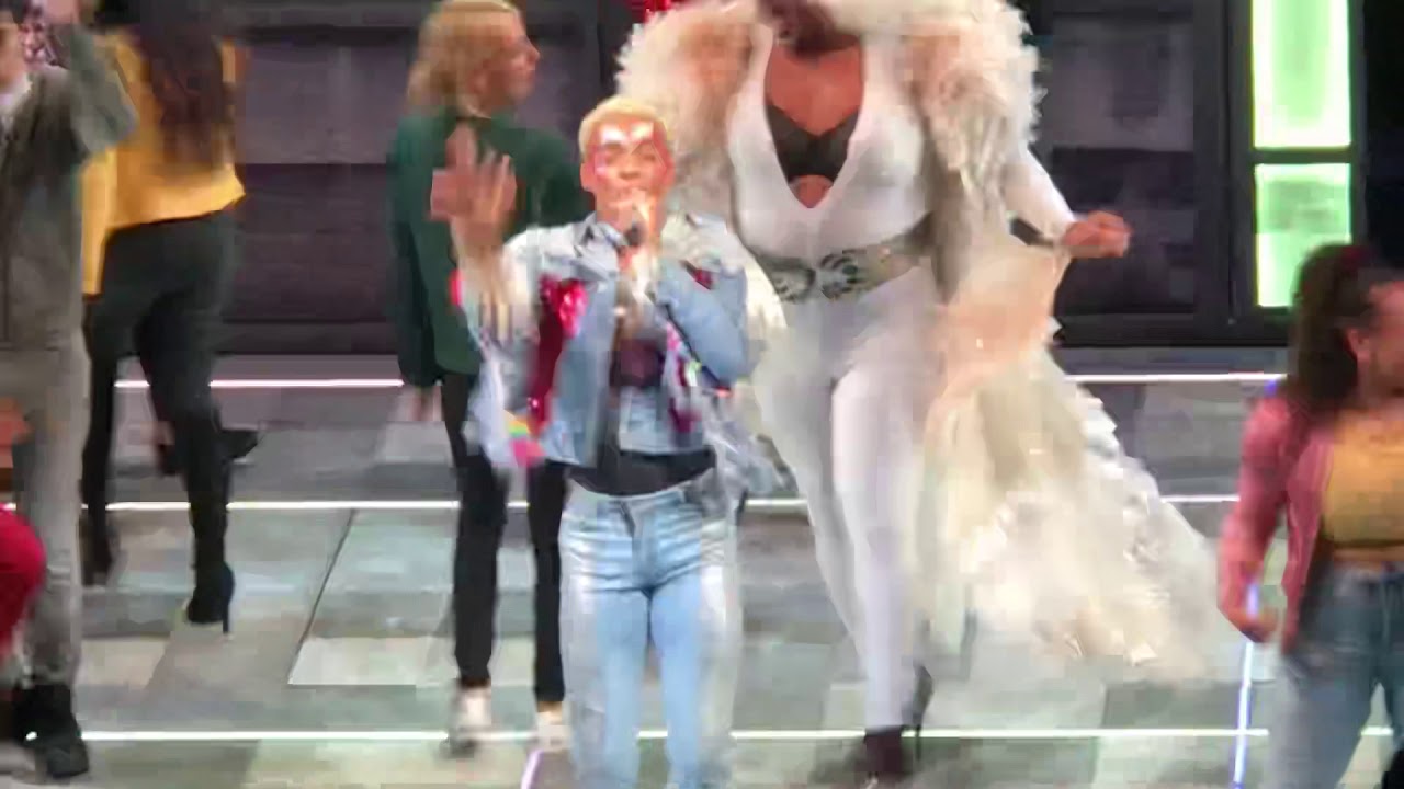 Everybody’s Talking About Jamie - Finale - Out of the Darkness, Into ...