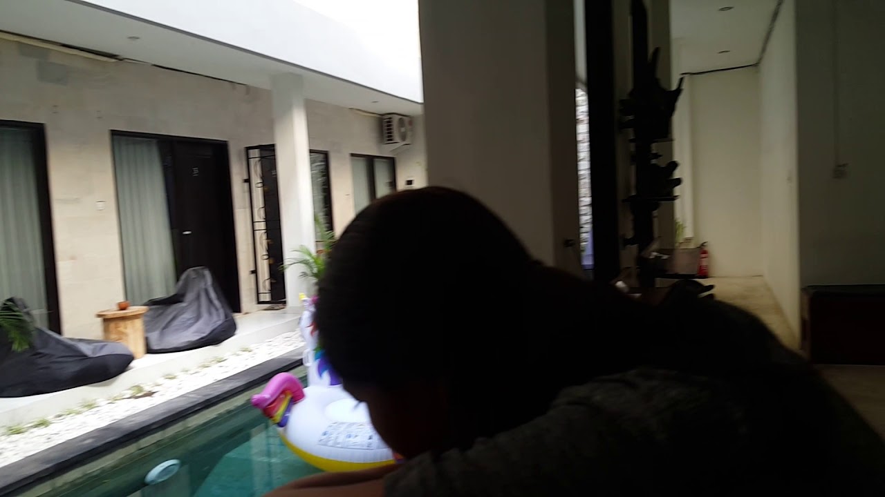 Hotel Bintang Darmawan Villa - YouTube