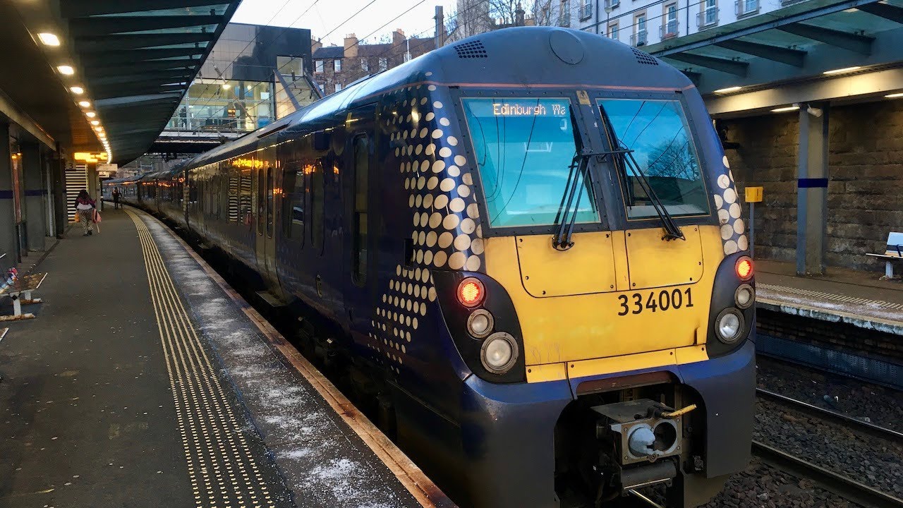 Loud Class 334 High-Speed Run! (334001) - YouTube