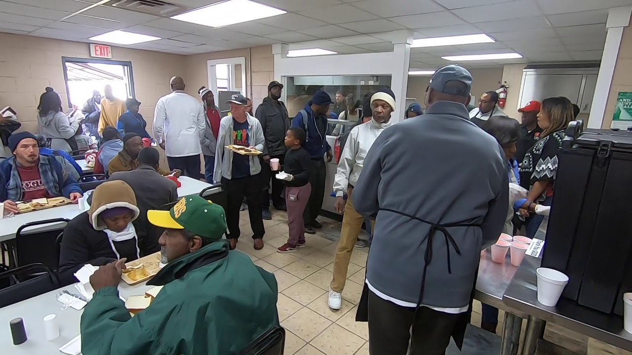 NFL Volunteers - YouTube