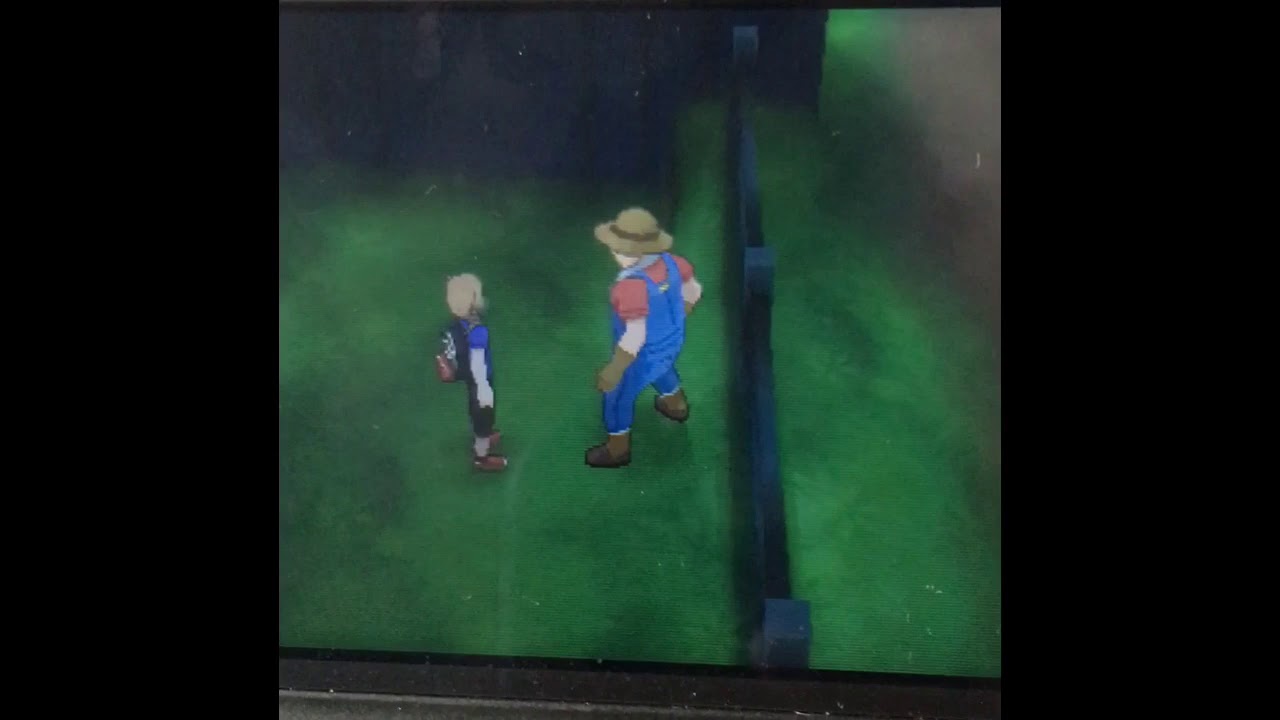 Oblivious Pokémon Trainer - YouTube