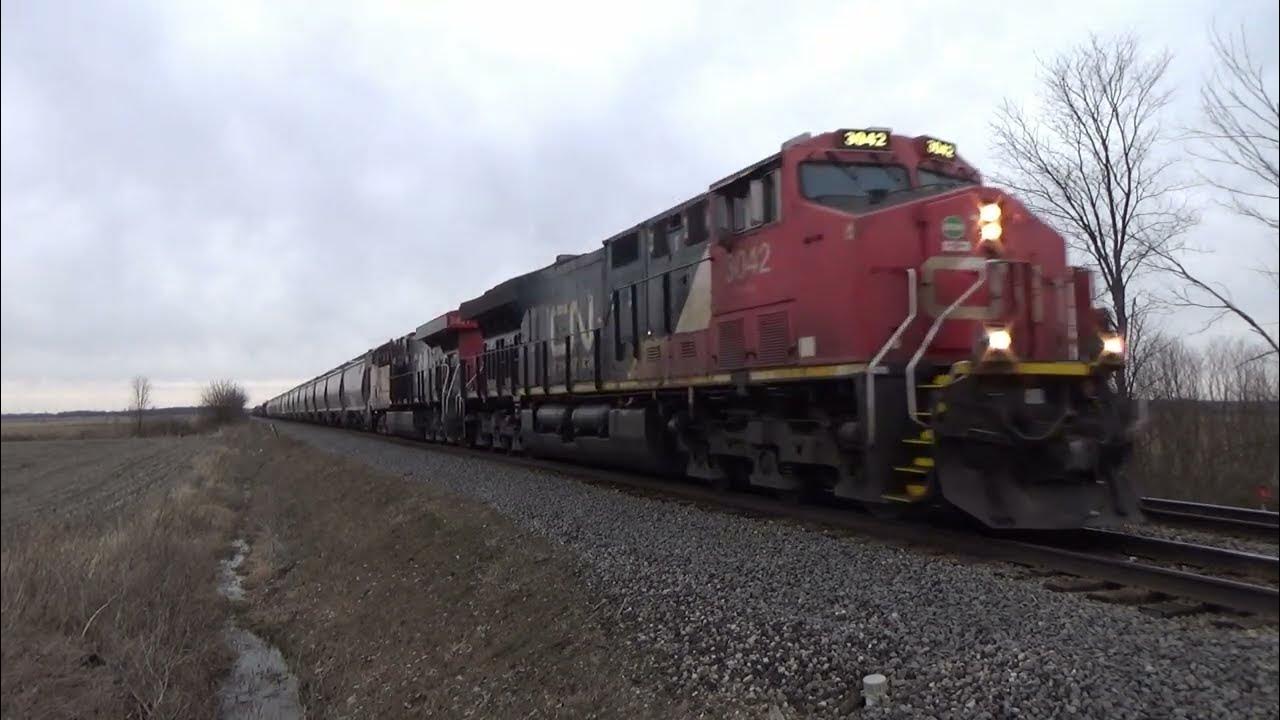 CN M393 and M395 over Peach RD - YouTube