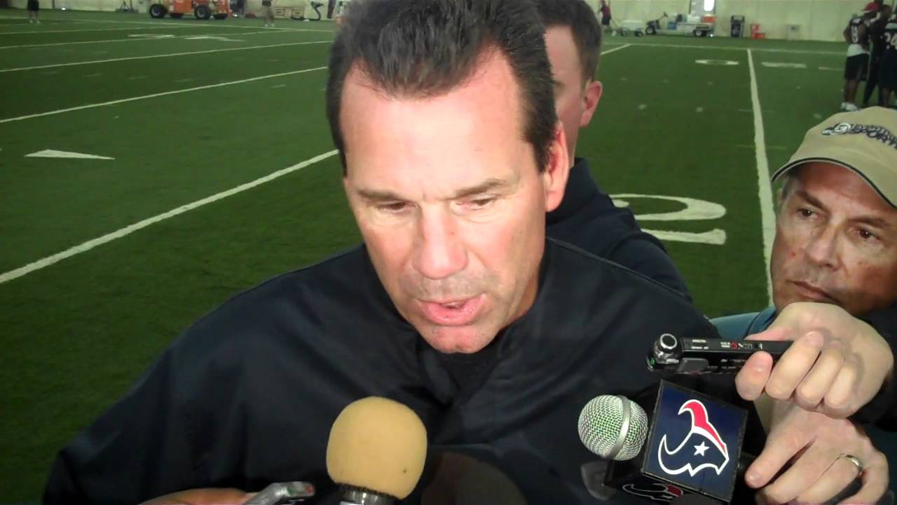 Kubiak Talks Casey and Vickers - YouTube
