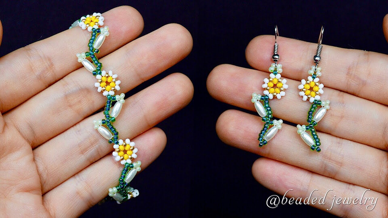 White daisy flowers beaded jewelry set with seed beads and rice beads ...