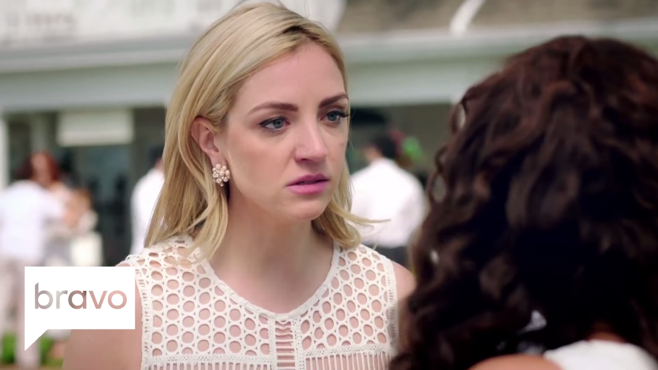 Odd Mom Out: Brooke Receives Some Startling News (Season 2, Episode 9 ...