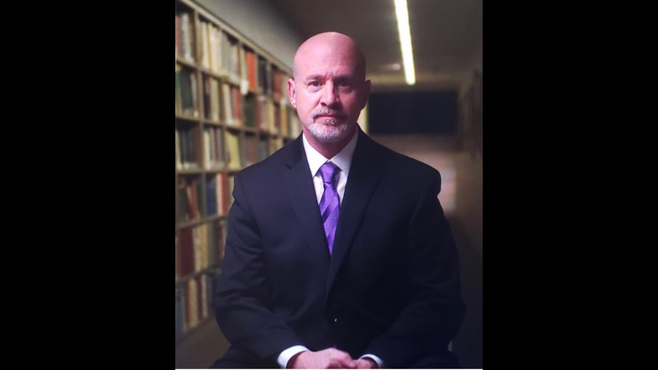 Chris Wray Remains FBI Director, Steve Bannon Gets Pardoned, Where does ...