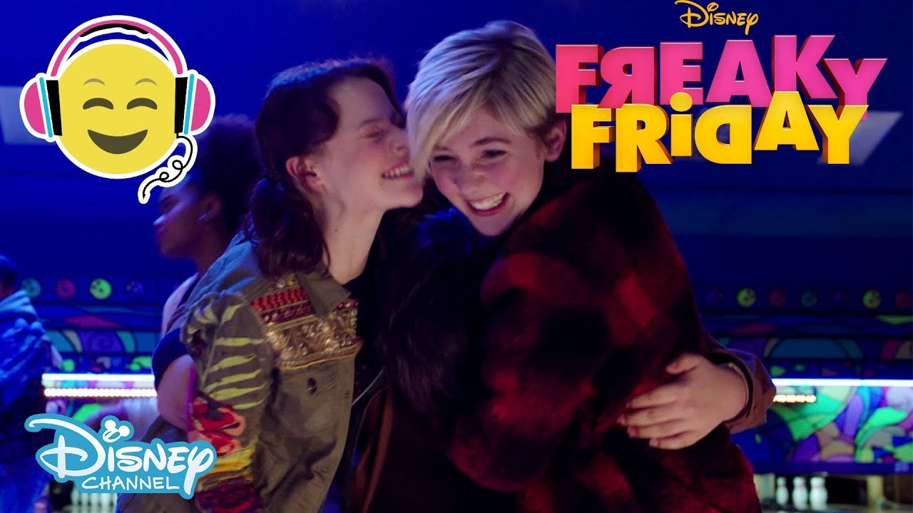 Freaky Friday | Go 🎶- Disney Channel Sverige - YouTube