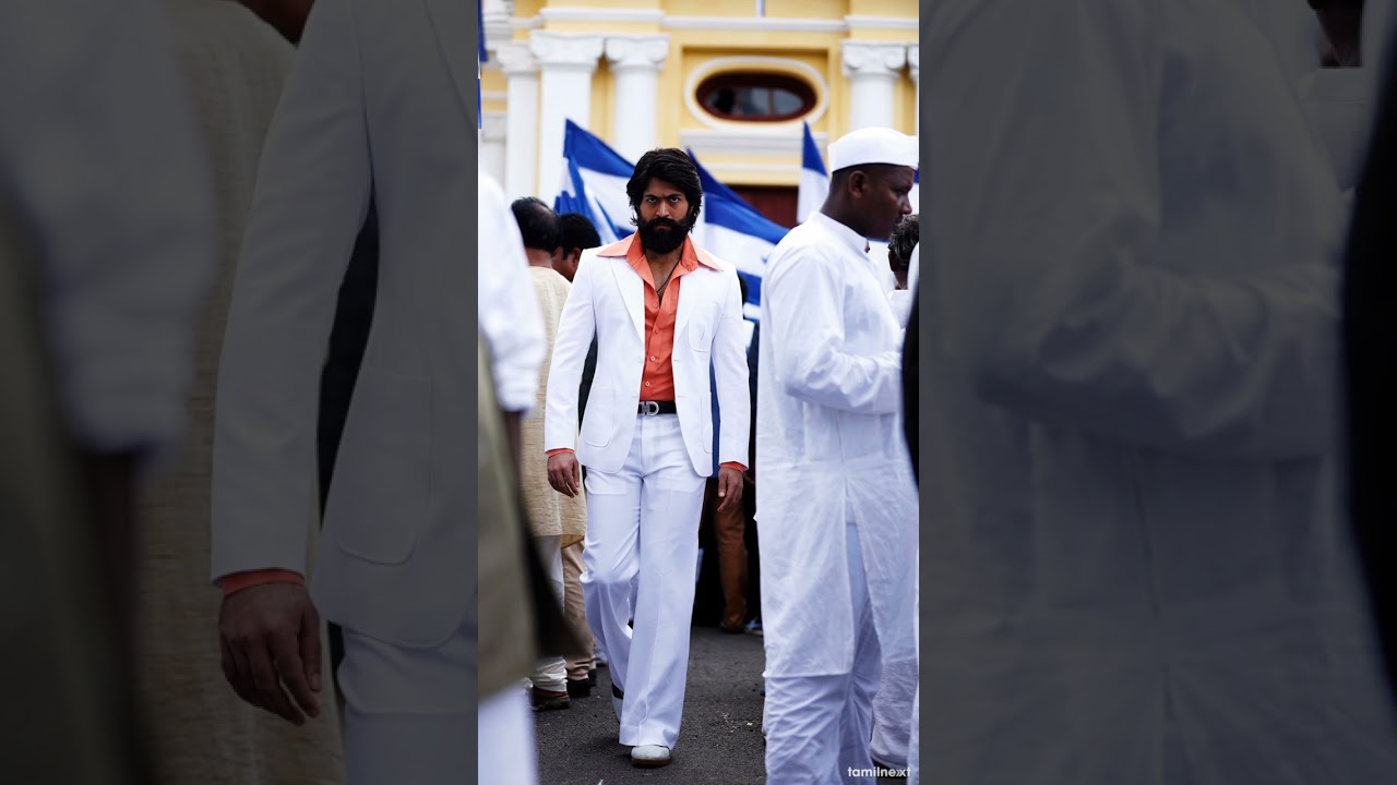yash and Srinidhi shetty ♥️so cute smile photo#yash #shorts # ...