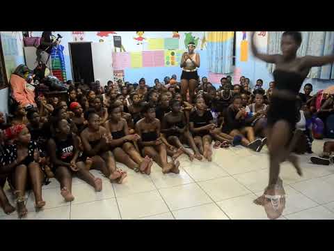 Traditional Zulu dance (ukusina)